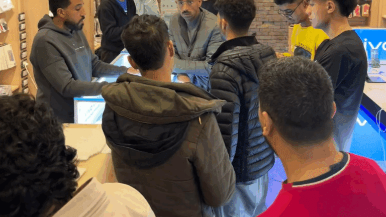 Connected for Growth: How 888 Mobile Store Transformed Retail with ...